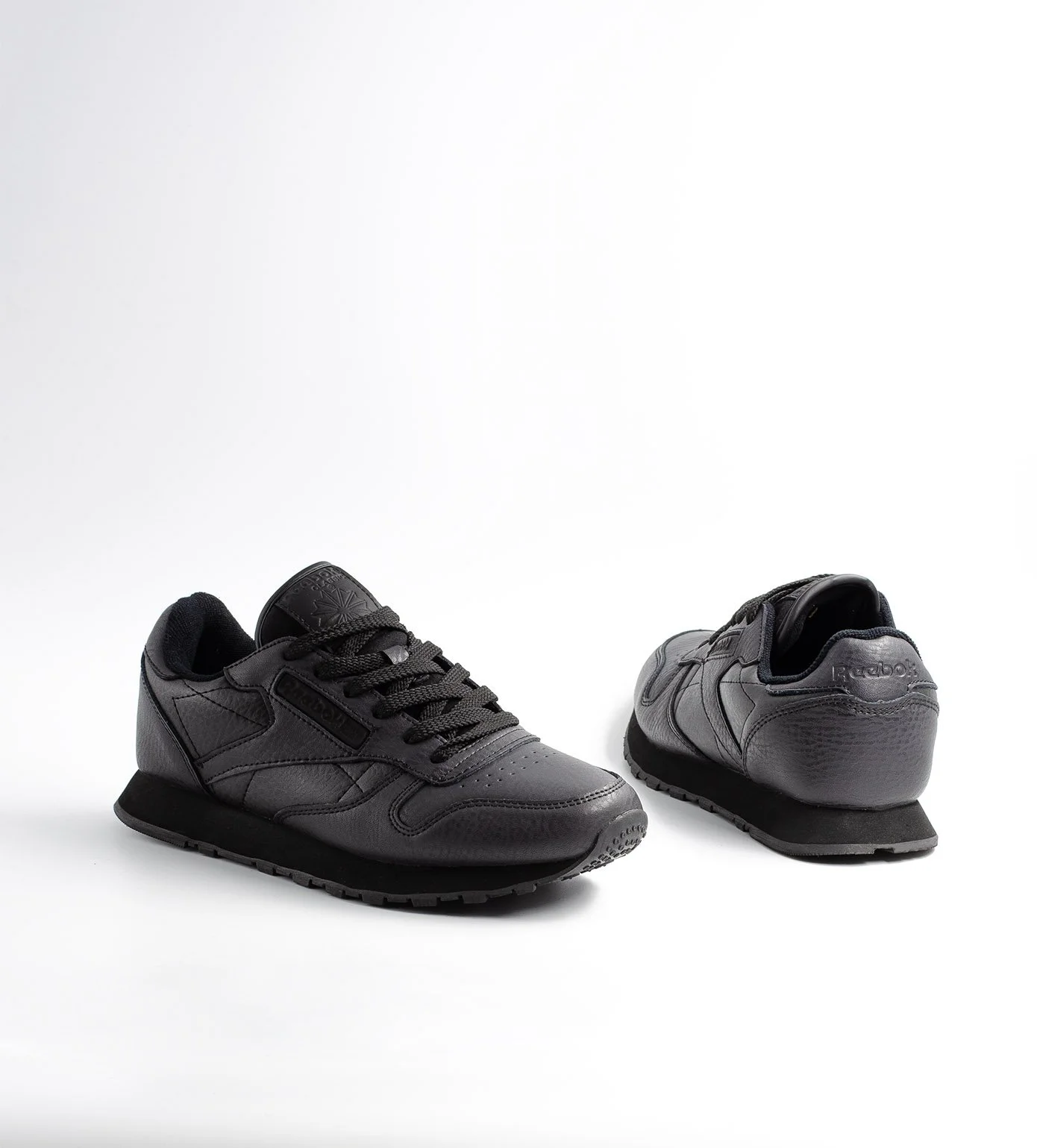 Кроссовки Reebok Classic Graphite Black купить в Краснодаре