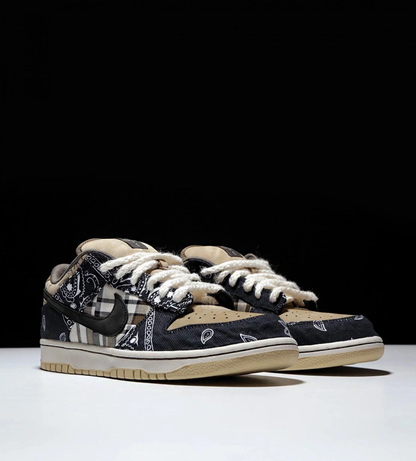 Кроссовки Nike SB Dunk Cactus Jack Travis Scott купить в Краснодаре