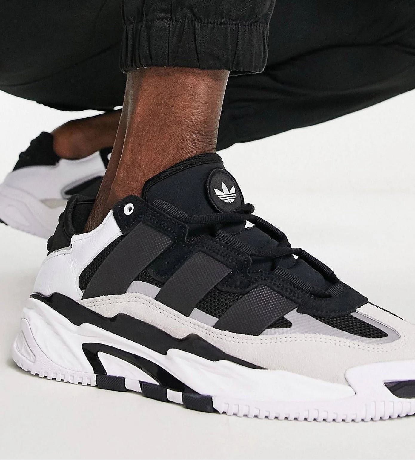 Кроссовки Adidas NiteBall White-Black купить в Краснодаре