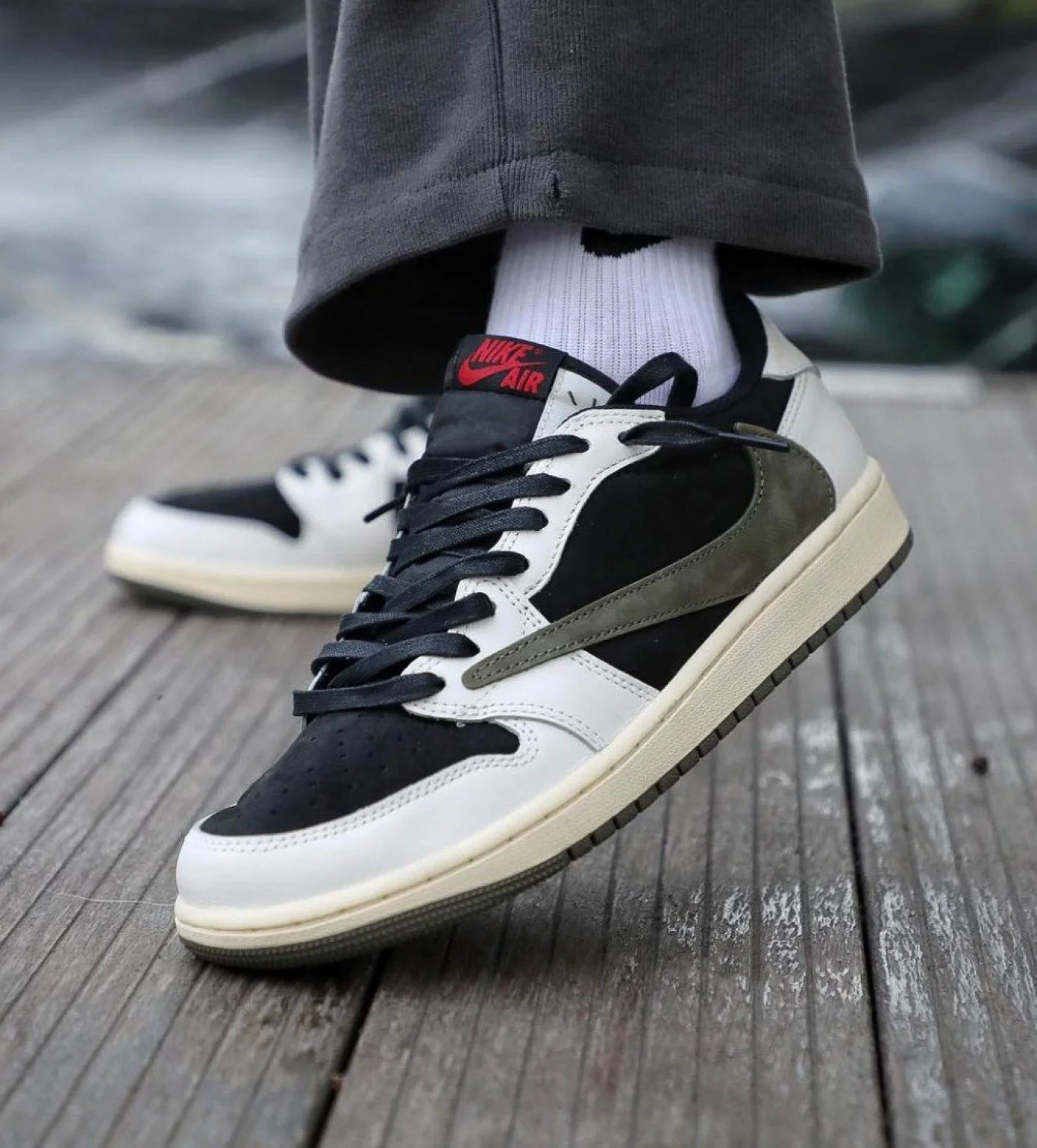 Кроссовки Nike Jordan 1 Travis Scott Olive купить в Краснодаре