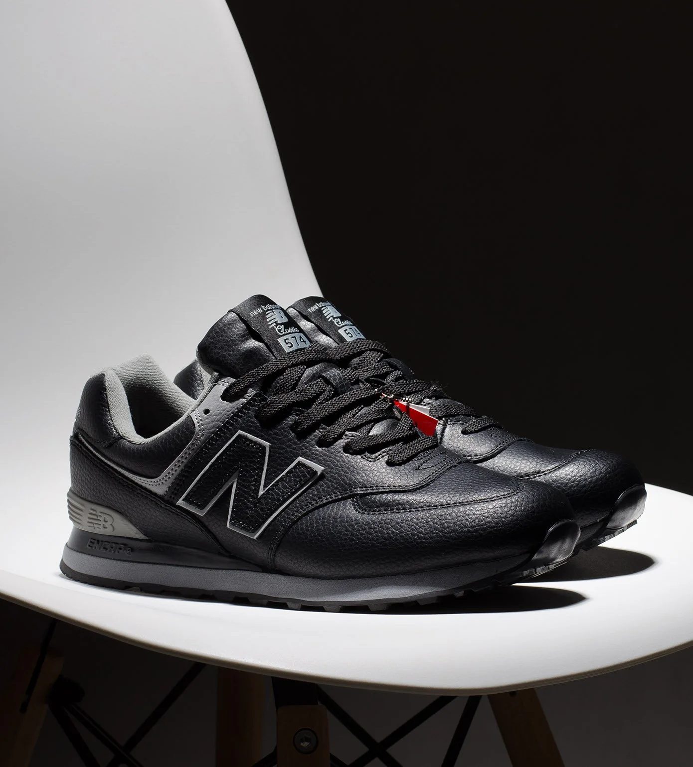Кроссовки New Balance 574 Leather Black-Gray купить в Краснодаре