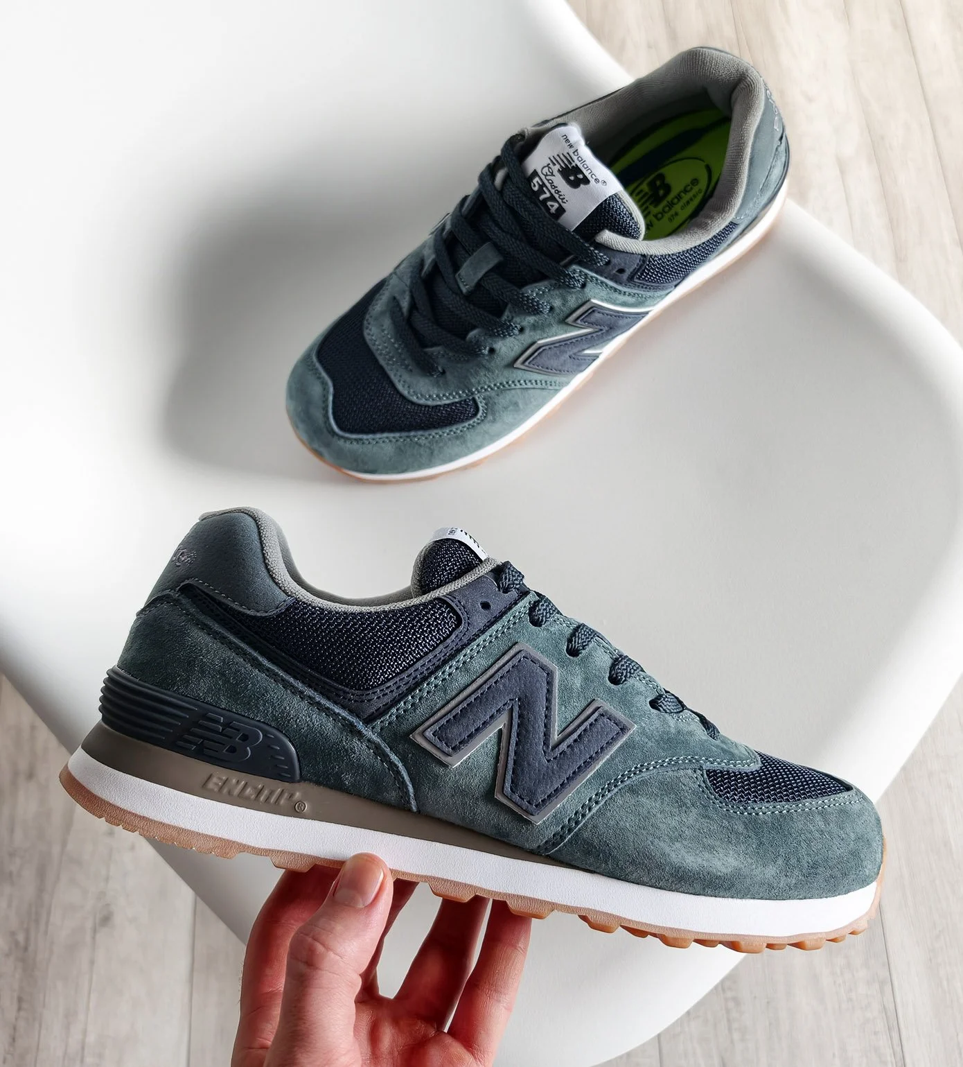Кроссовки New Balance 574 Emerald Premium купить в Краснодаре